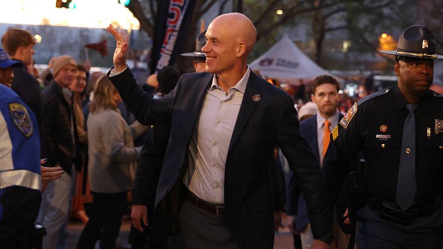 Auburn football snags blue-chip edge rusher for another 2027 addition