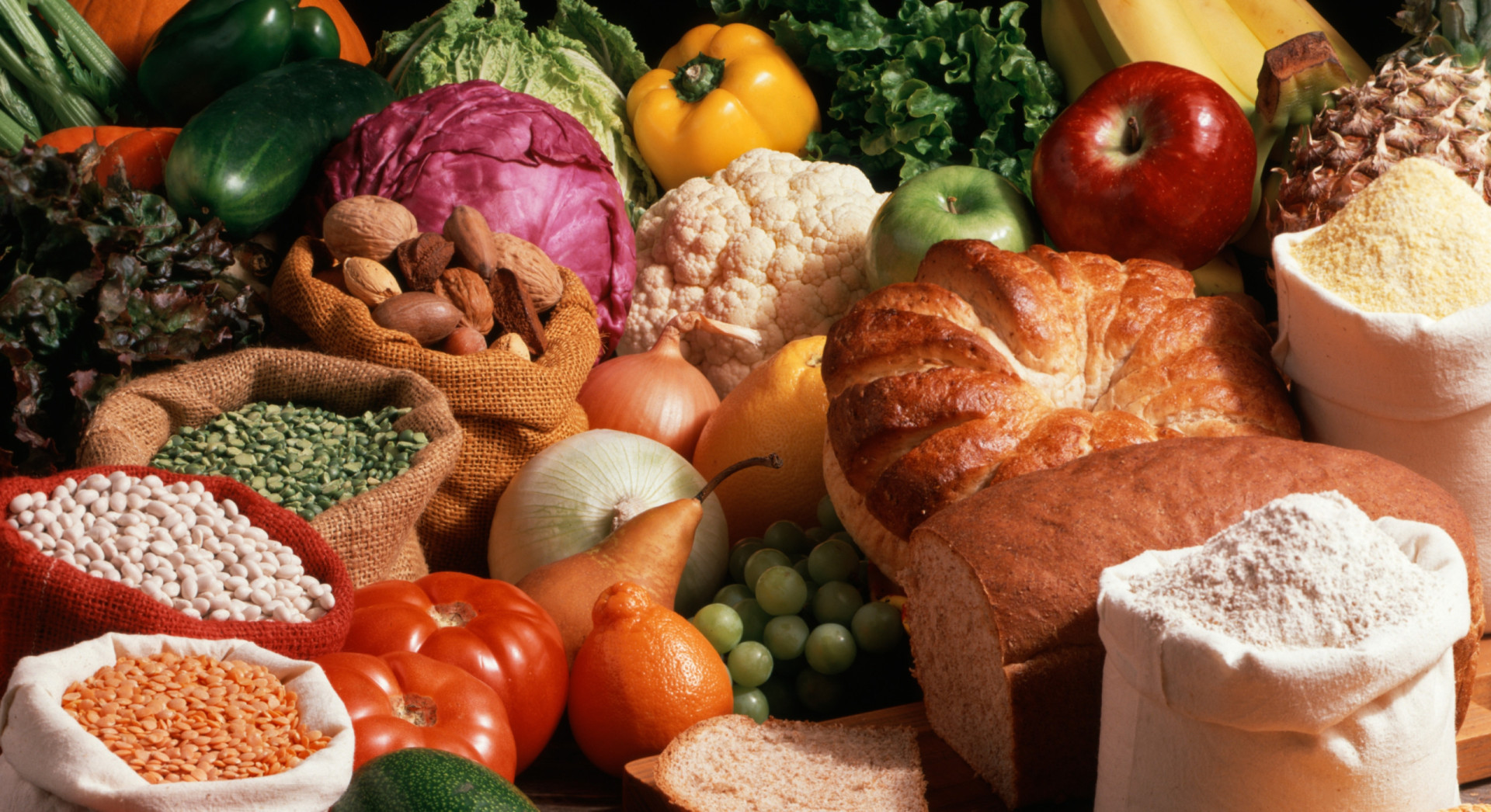 Foods that help fight acid reflux and heartburn