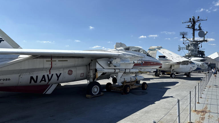 The US Navy’s F-14 Tomcat only exists because one of the worst programs ...