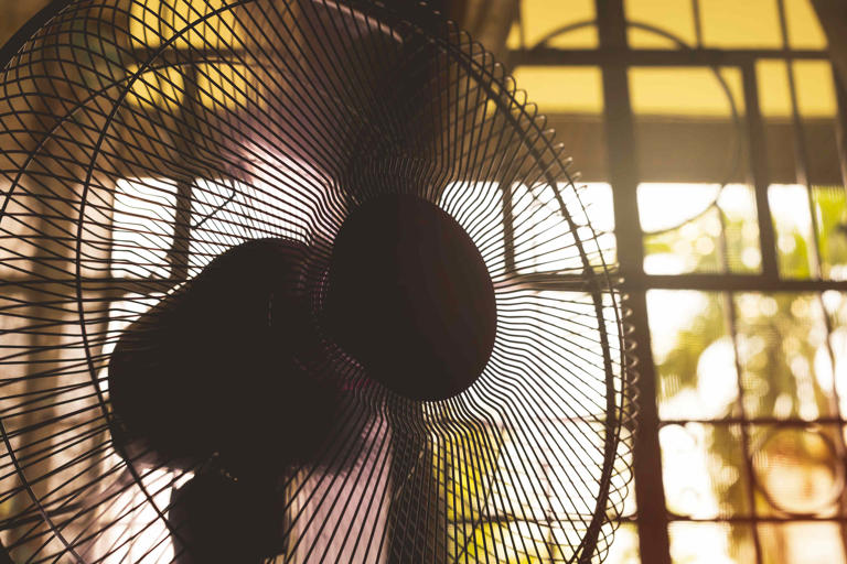 How to create a 'wind chill effect' in your home without lowering the ...