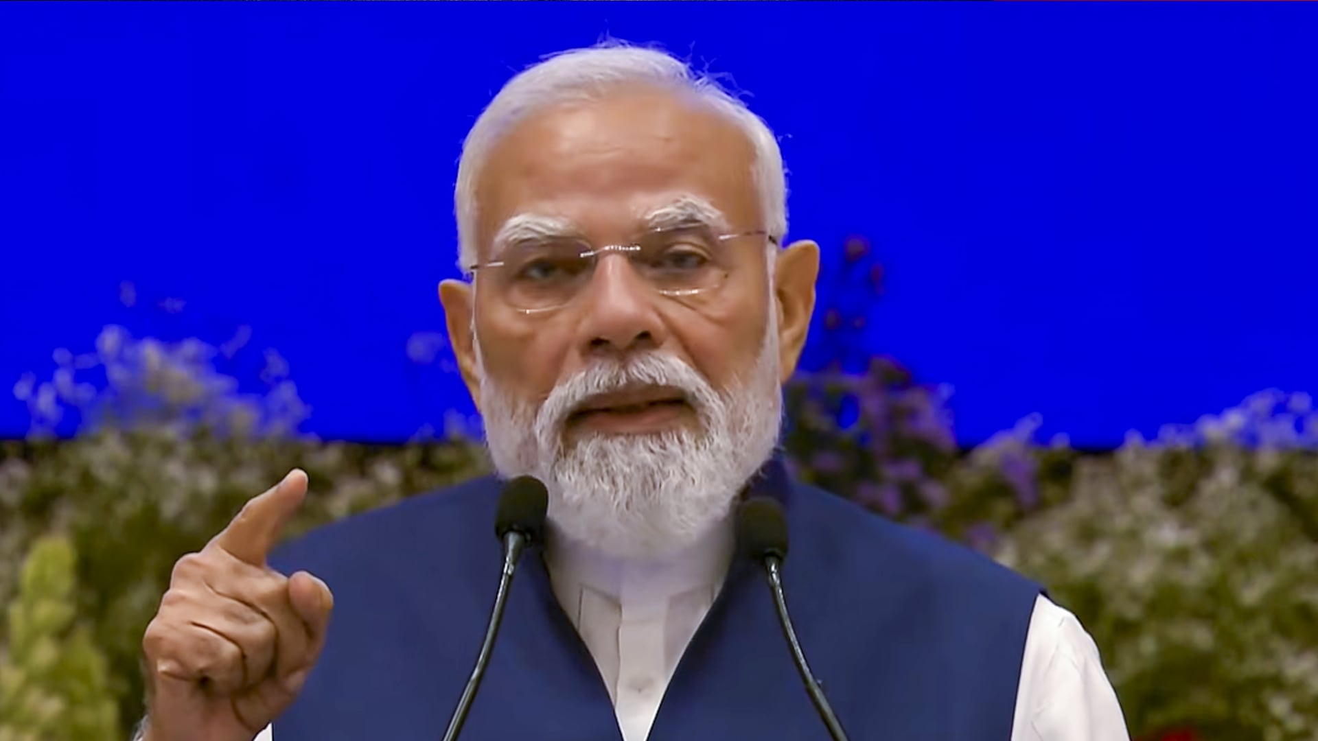 At NDA meet on completing 12 years, PM's 'Congress growth rate' jab