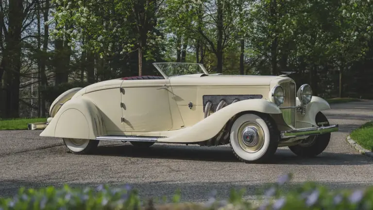 Clark Gable's custom 1935 Duesenberg heads to auction with $8 million ...