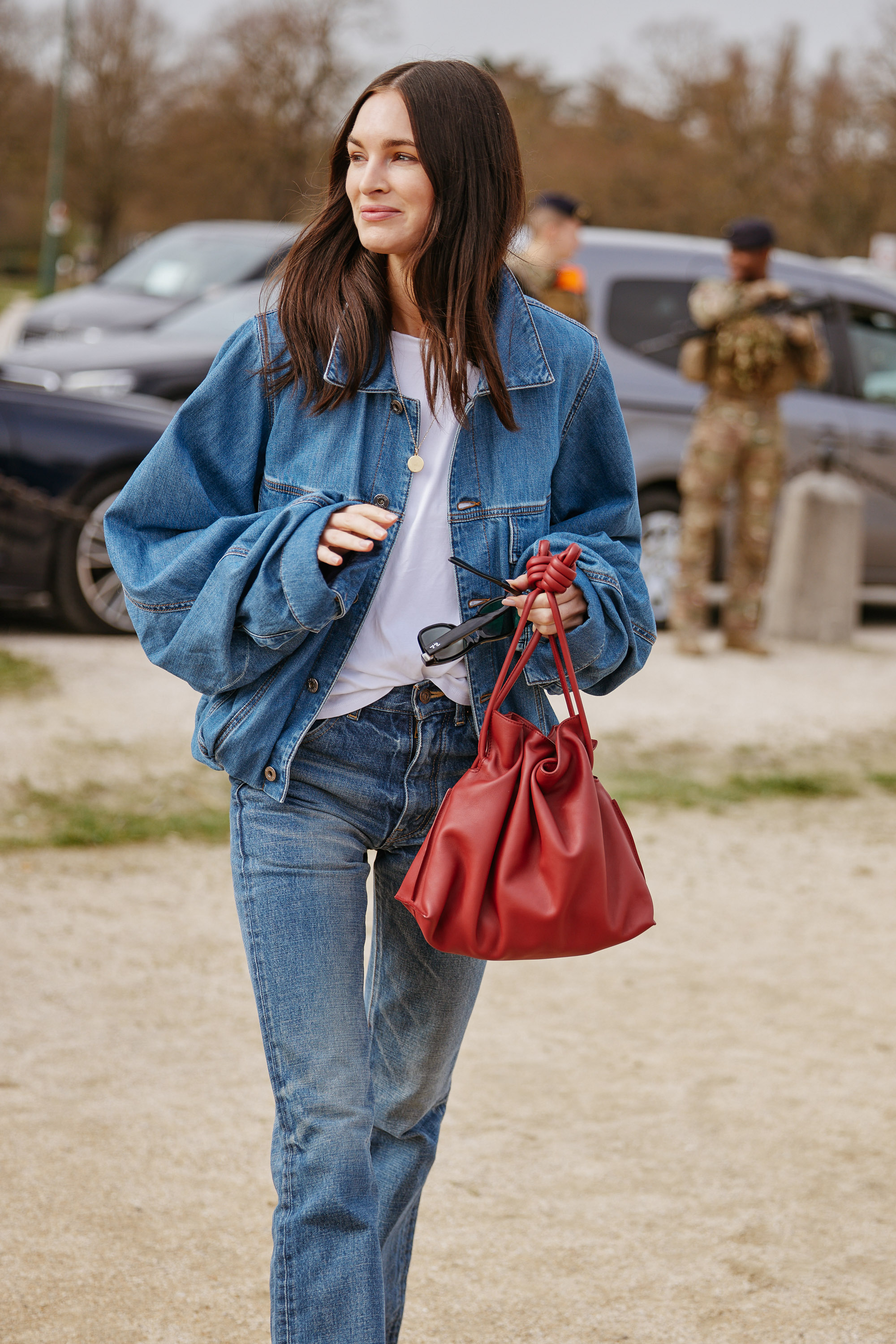 I'm over ostentatious designer bags—11 low-key styles that say "I'm in ...