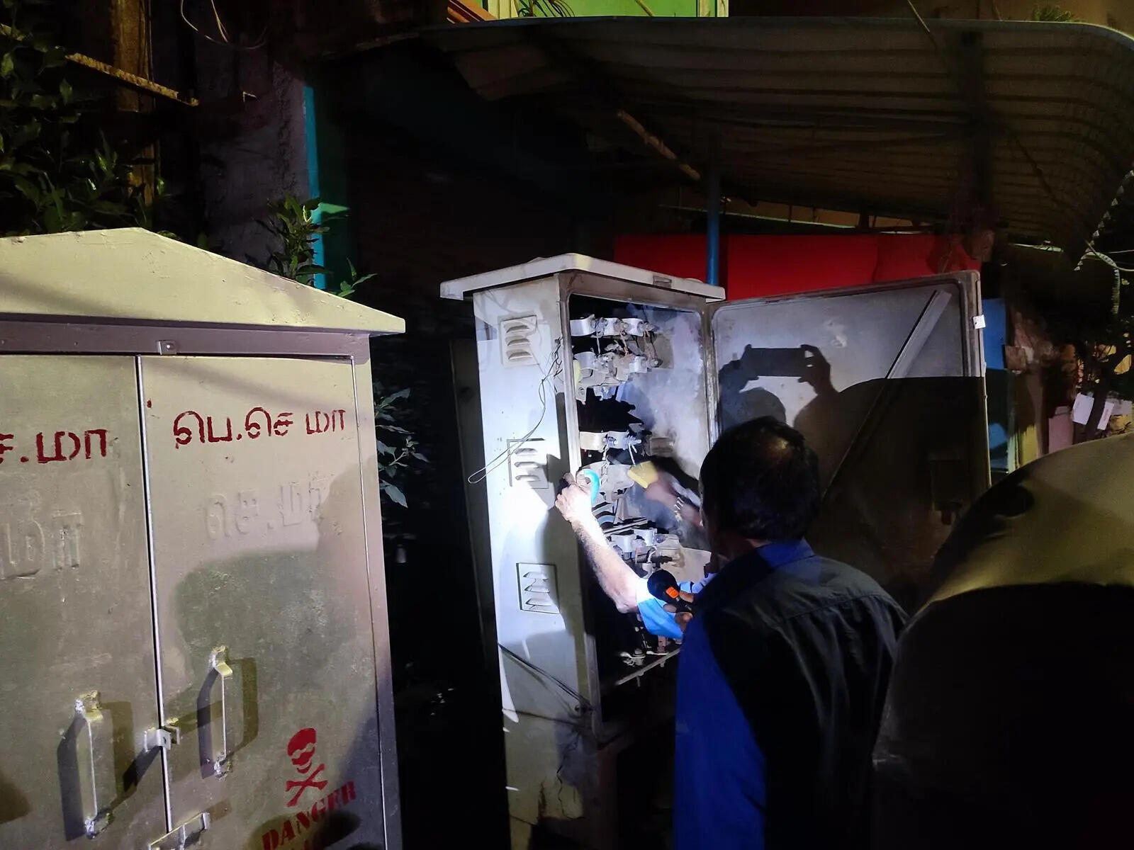 Long night-time power cuts disrupt domestic routines