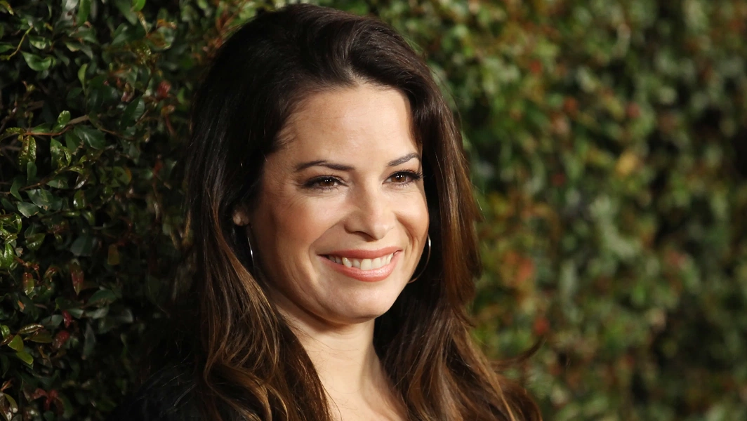 10 celebrities who live with vitiligo