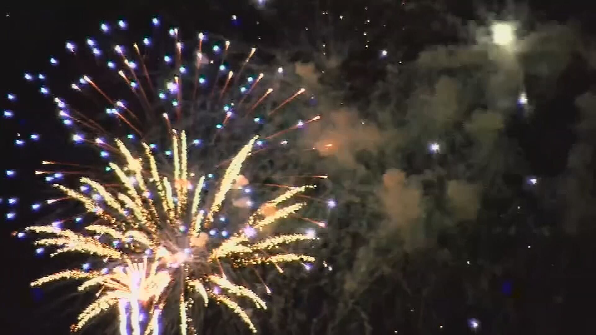 New Phoenix fireworks rules ban use in city parks, near mountain preserves
