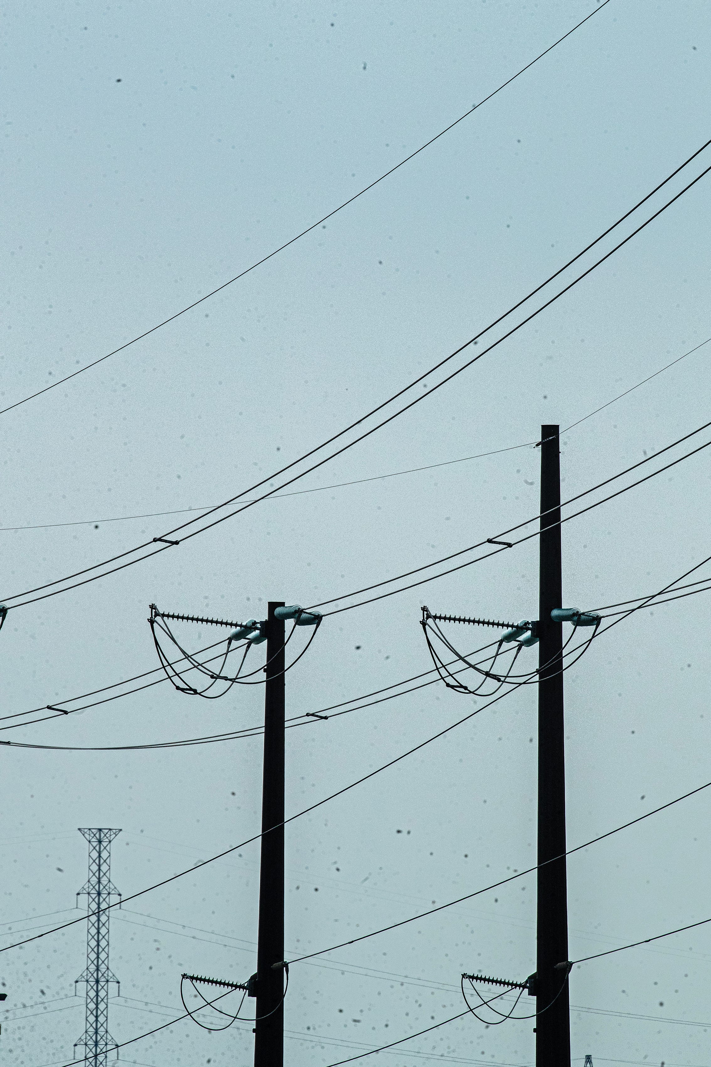 Tens of thousands remain without power after Wisconsin storms