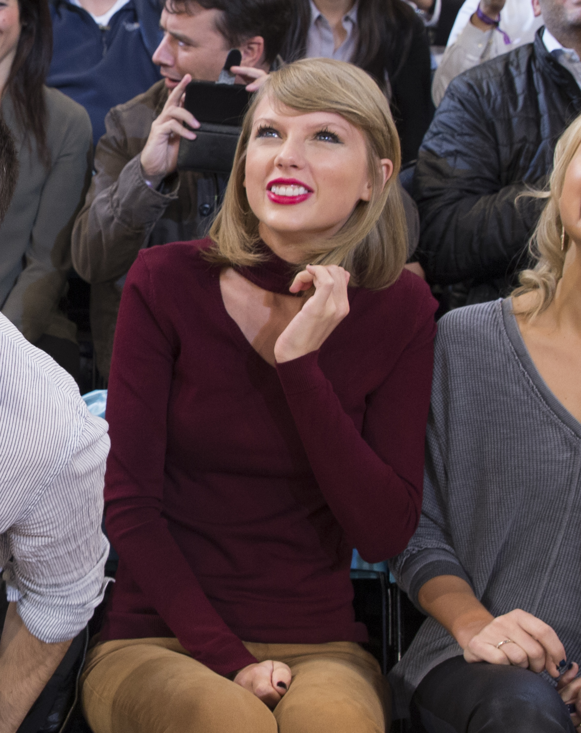 Taylor Swift to attend Game 4 of the Knicks vs. Spurs NBA Finals at her ...