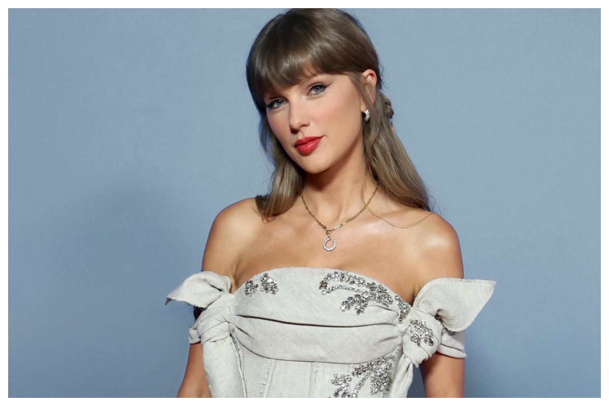 What did Taylor Swift wear to the Toy Story 5 premiere, which wedding ...