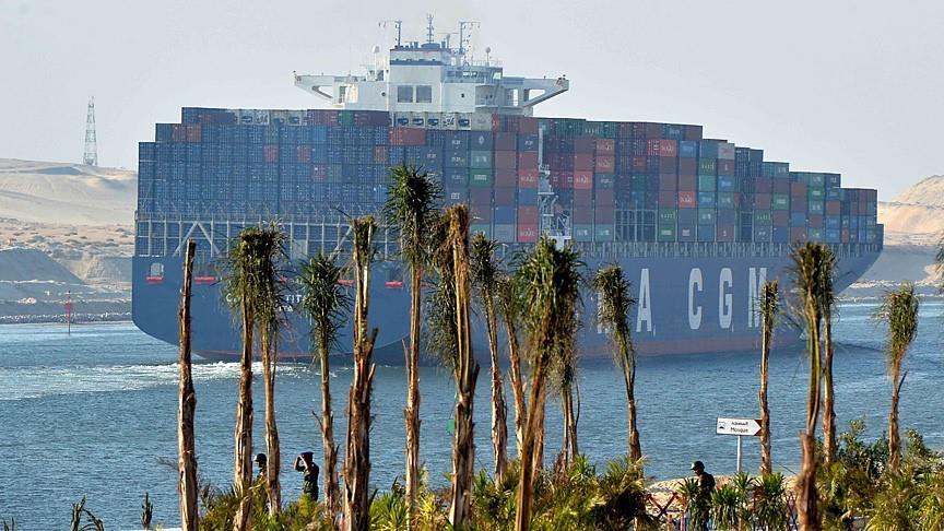 Suez Canal traffic jumps nearly 30% as Strait of Hormuz disruption ...
