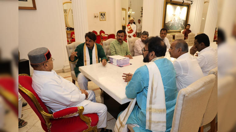 Waste management scam in Karnataka? BJP alleges Rs 10,000-crore kickback