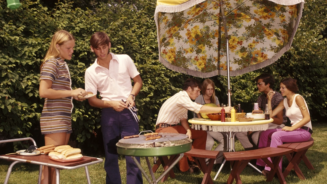 Cold finger food ideas blend nostalgia and modern party trends
