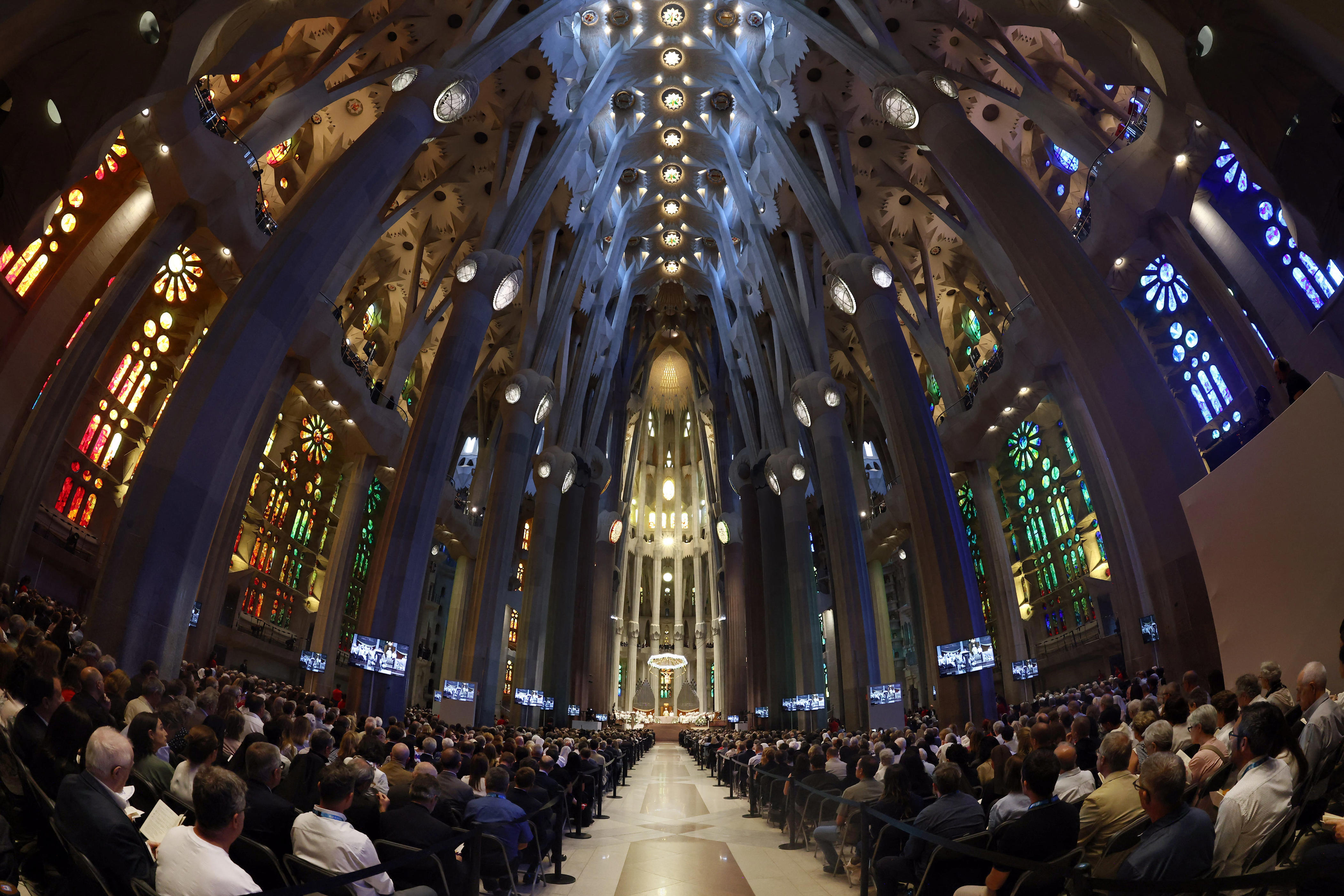 See Pope Leo inaugurating new spire at iconic Sagrada Familia