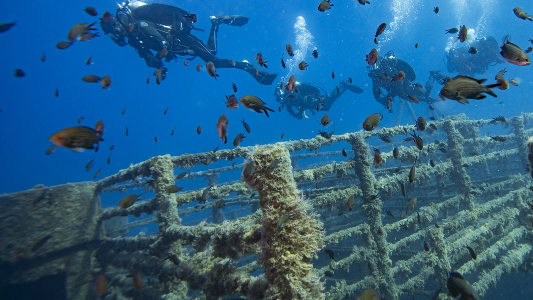 12 eerie and fascinating ocean scenes