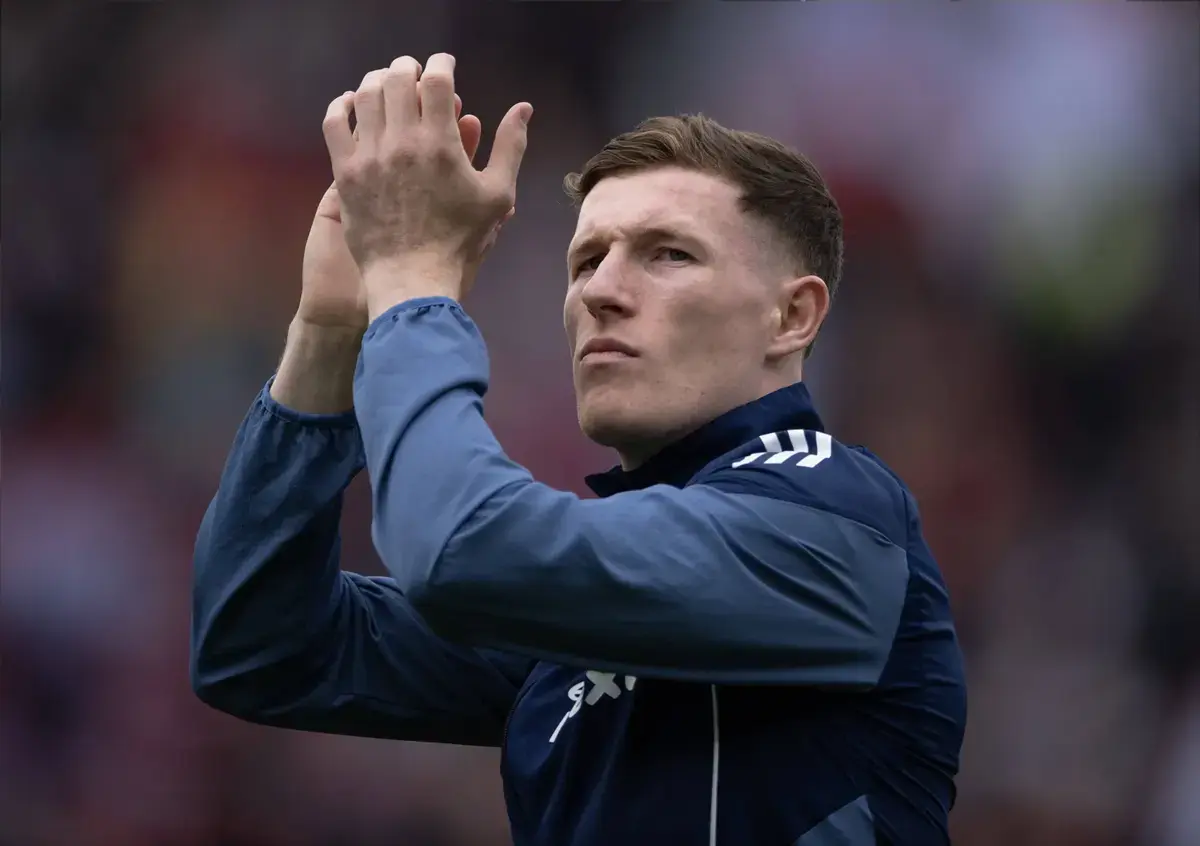 Manchester City make £106m plus add-ons bid for Elliot Anderson