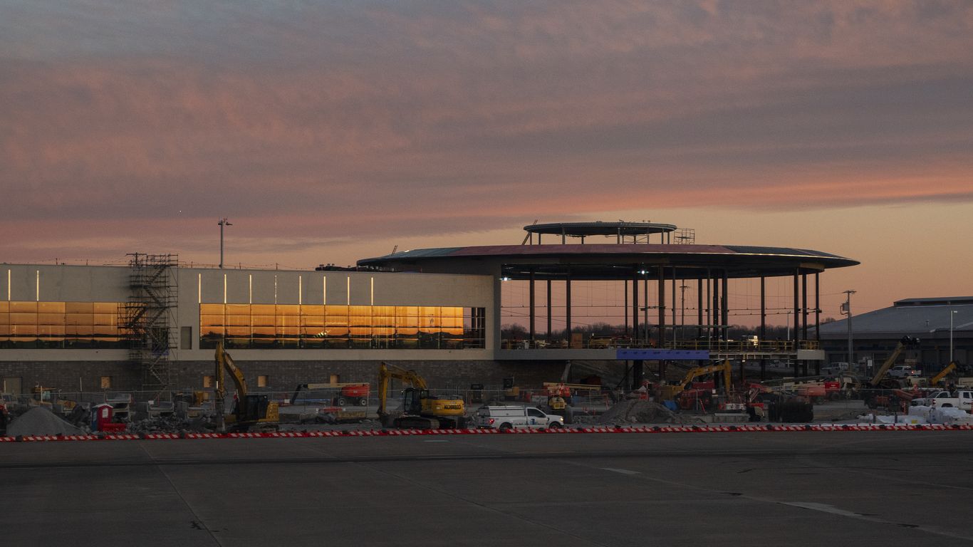 Metro sues to stop state takeover of Nashville's airport board