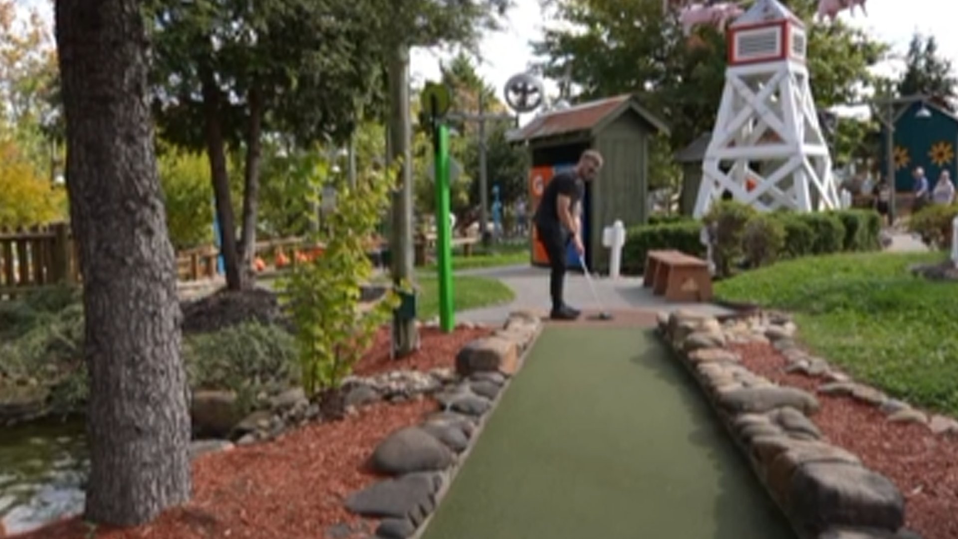 Porky putts Old MacDonald mini golf