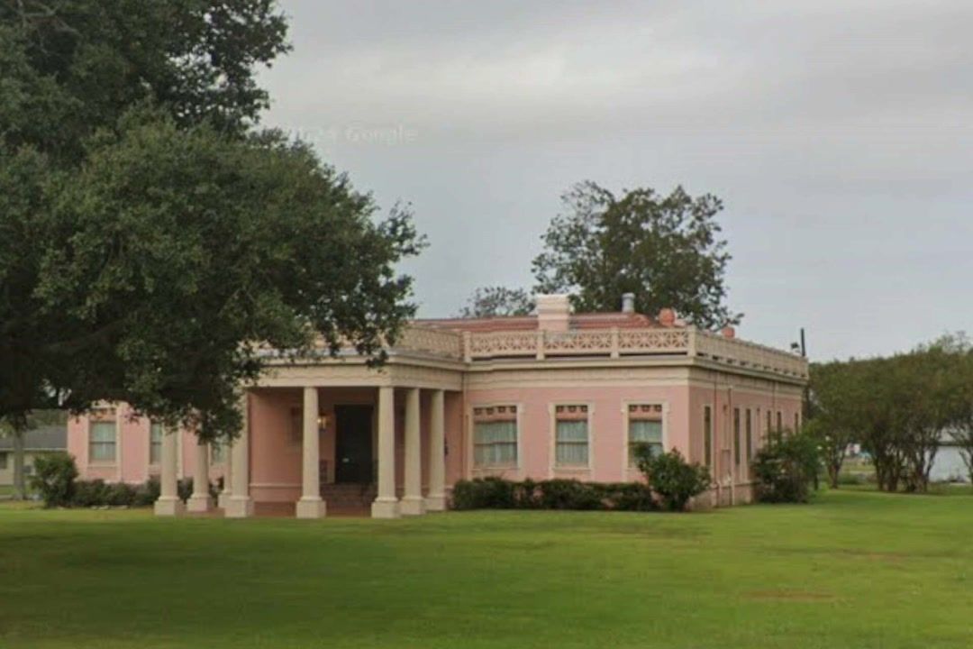126-year-old Texas landmark is set to reopen after year-long overhaul