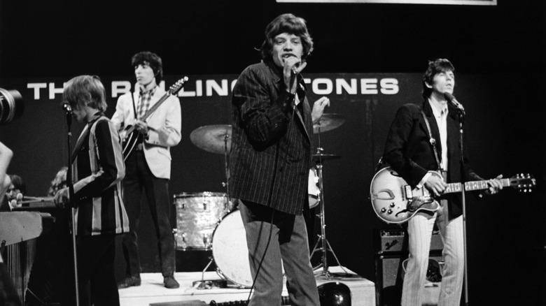 The No. 1 song on June 10, 1966 sounds so much cooler today