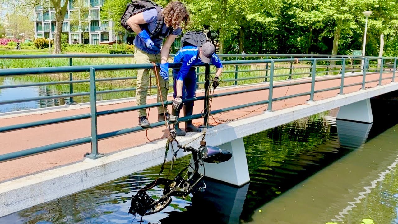 Criminal hotspot uncovered magnet fishing! Motorbikes, phones and knives