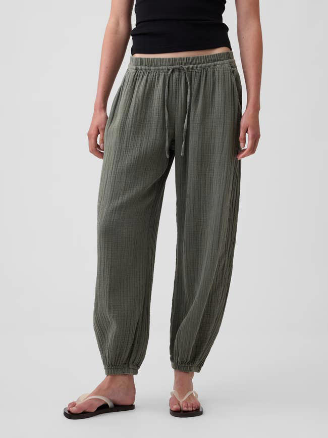 27 pieces from Gap for anyone who gets grouchy in uncomfortable clothes