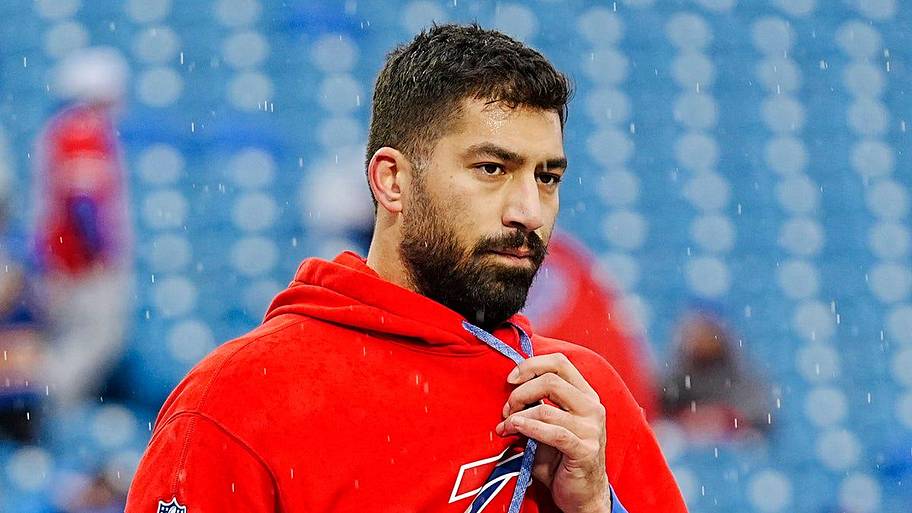 Eagles just landed 24-sack defender who'll make edge rusher room better
