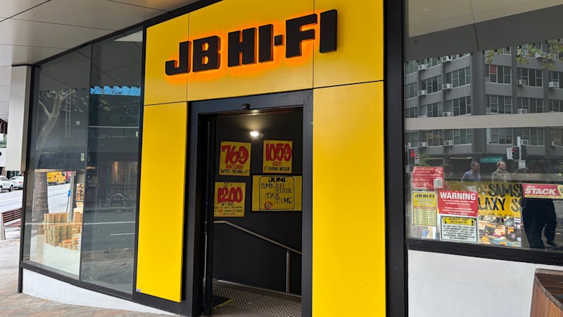 JB Hi-Fi to refund customers more than $250,000 over allegedly ...
