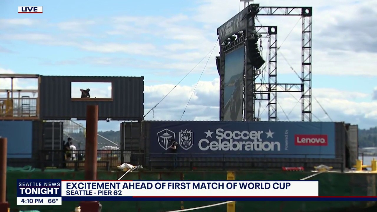 Seattle soccer celebration barge docks at Pier 62