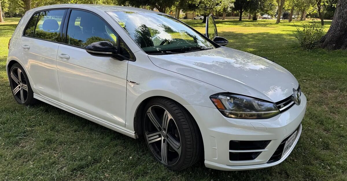 2016 Volkswagen Golf R for sale