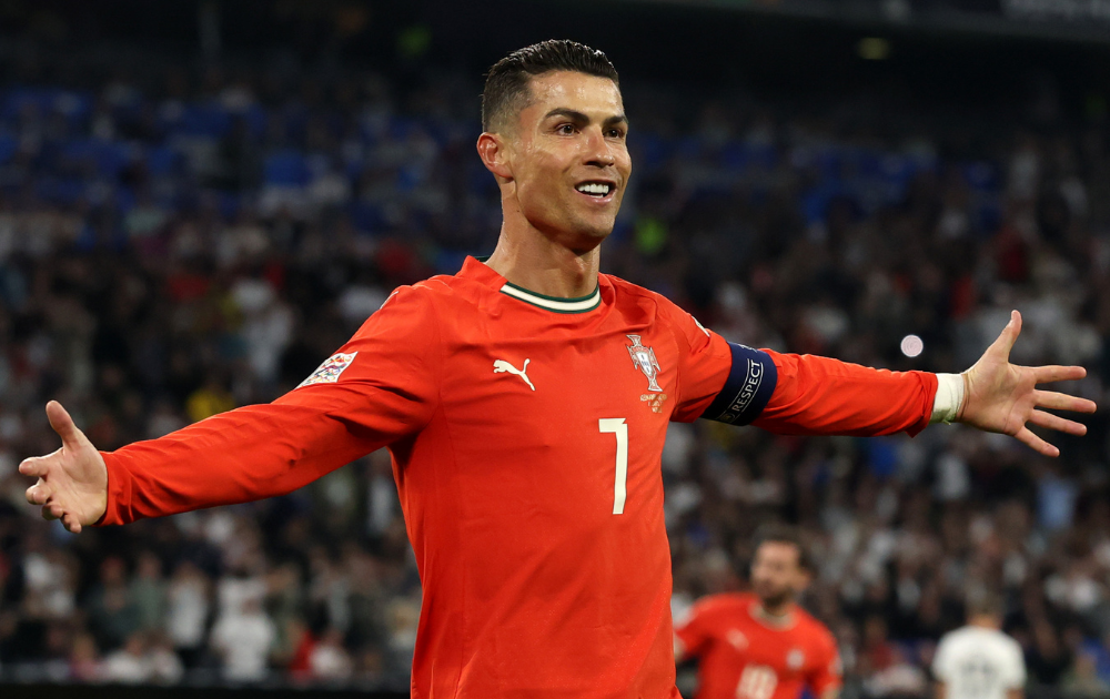 Cristiano Ronaldo gives Portugal easy decision about starter status ...