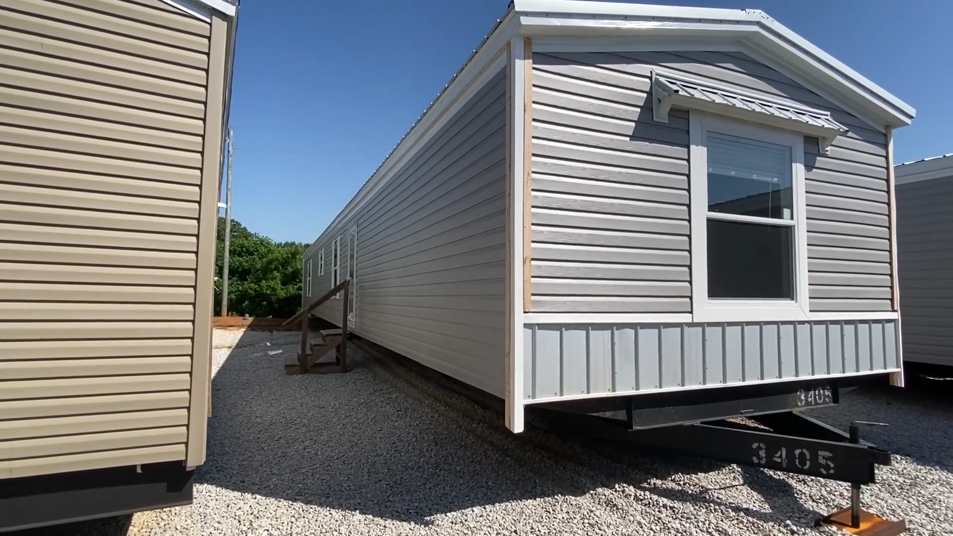 Madison by Hamilton Homebuilders | 3 bed, 2 bath mobile house tour