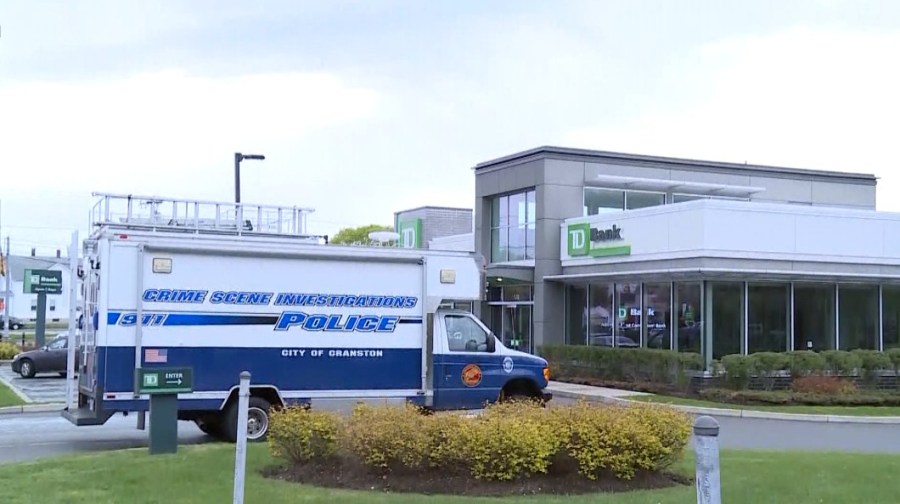 Man pleads guilty to 2019 bank robberies in Cranston, East Providence