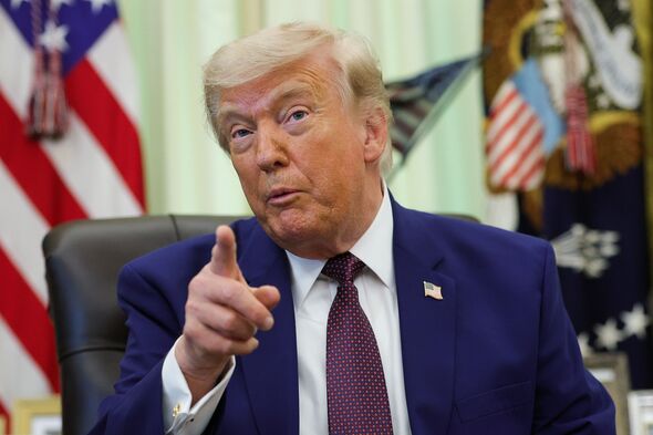 Fox News viewers turn on Donald Trump after 'delusional' 9-word threat ...