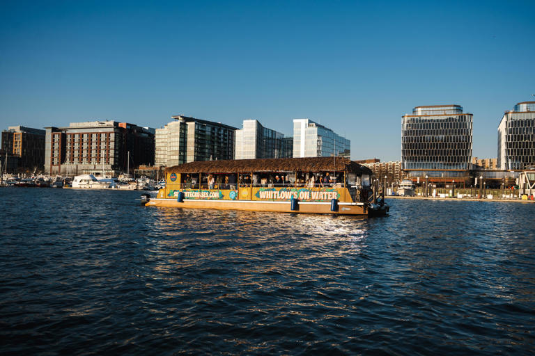 Where to book booze cruises of all kinds in DC