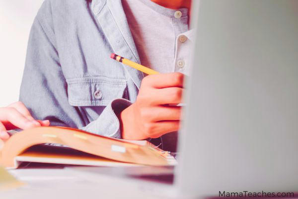 Paraphrasing: How a paraphraser helps students write clearer essays