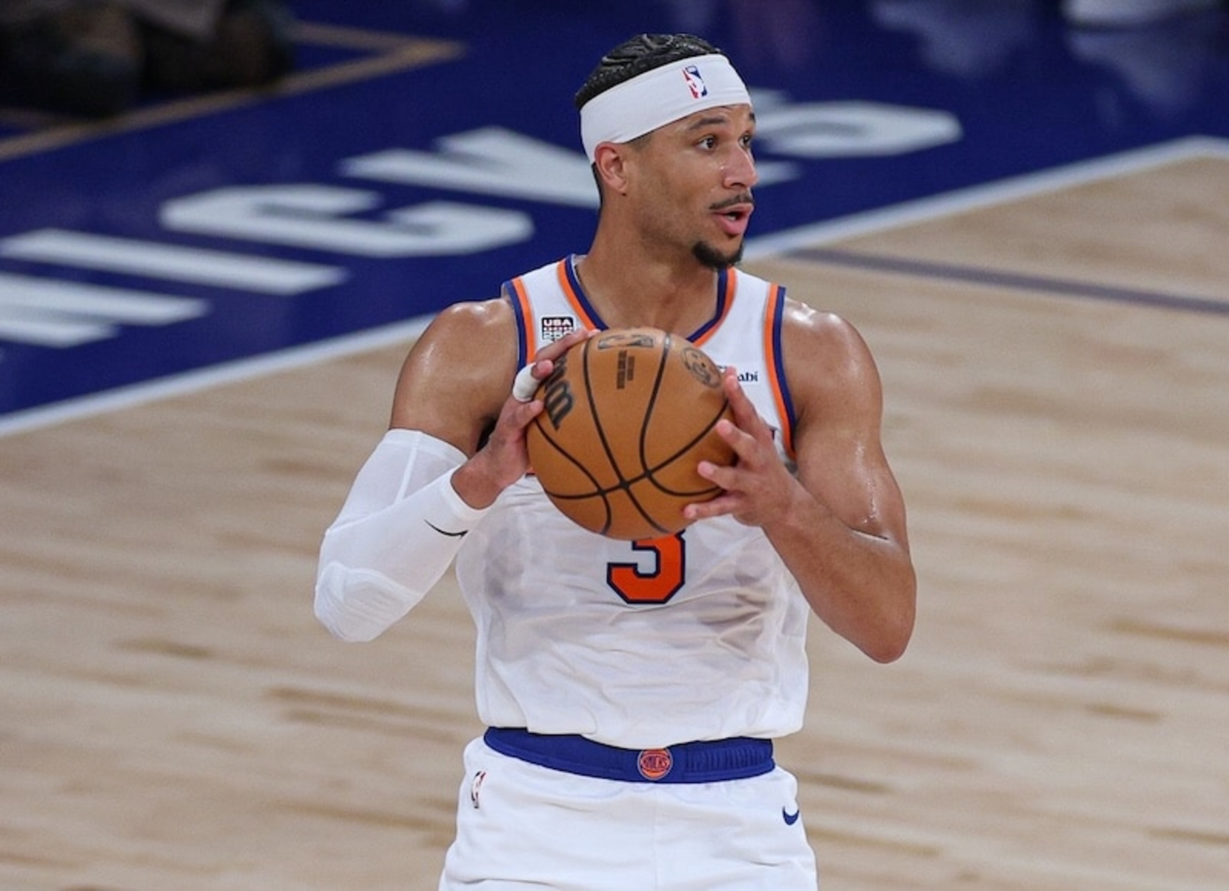 LeBron James praises Knicks’ Josh Hart as winning player