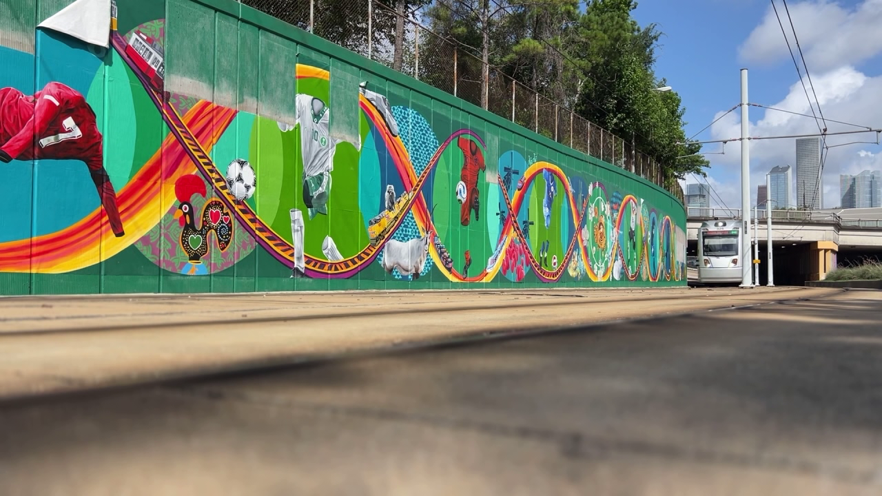 Say hello to Houston's massive 230-foot FIFA World Cup mural ahead of ...