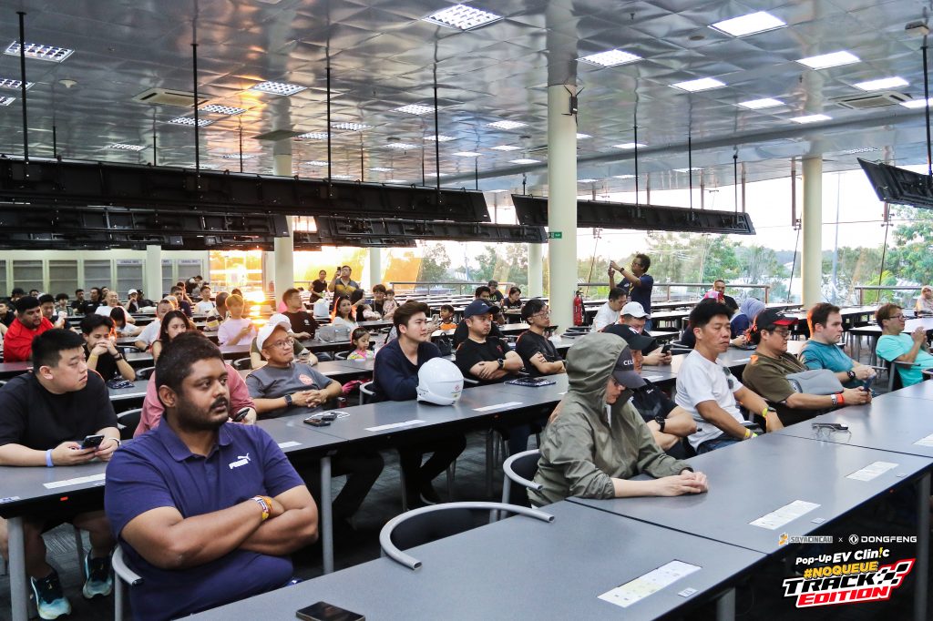Over 100 EVs take over Sepang for SoyaCincau x Dongfeng pop-up EV ...