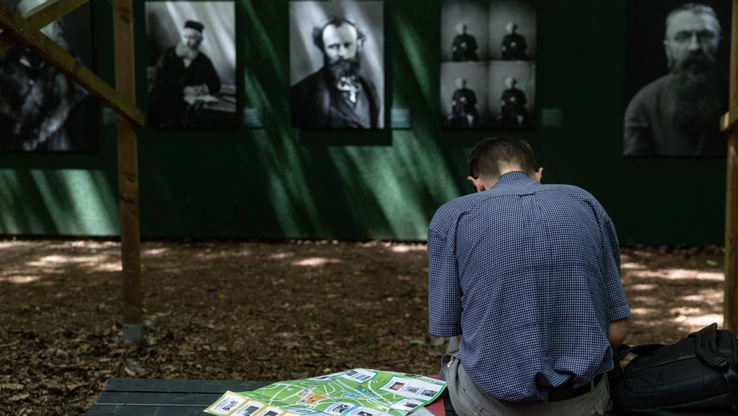 Capturing time through photography