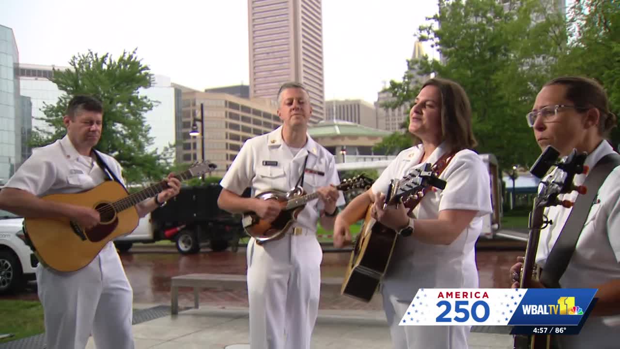 Banjo-picking Navy band previews Sail 250