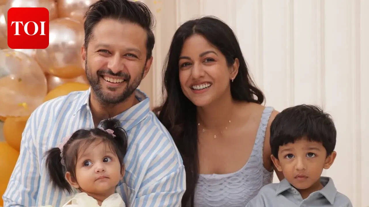 Ishita Dutta and Vatsal Sheth reveal daughter Veda's face on her first ...