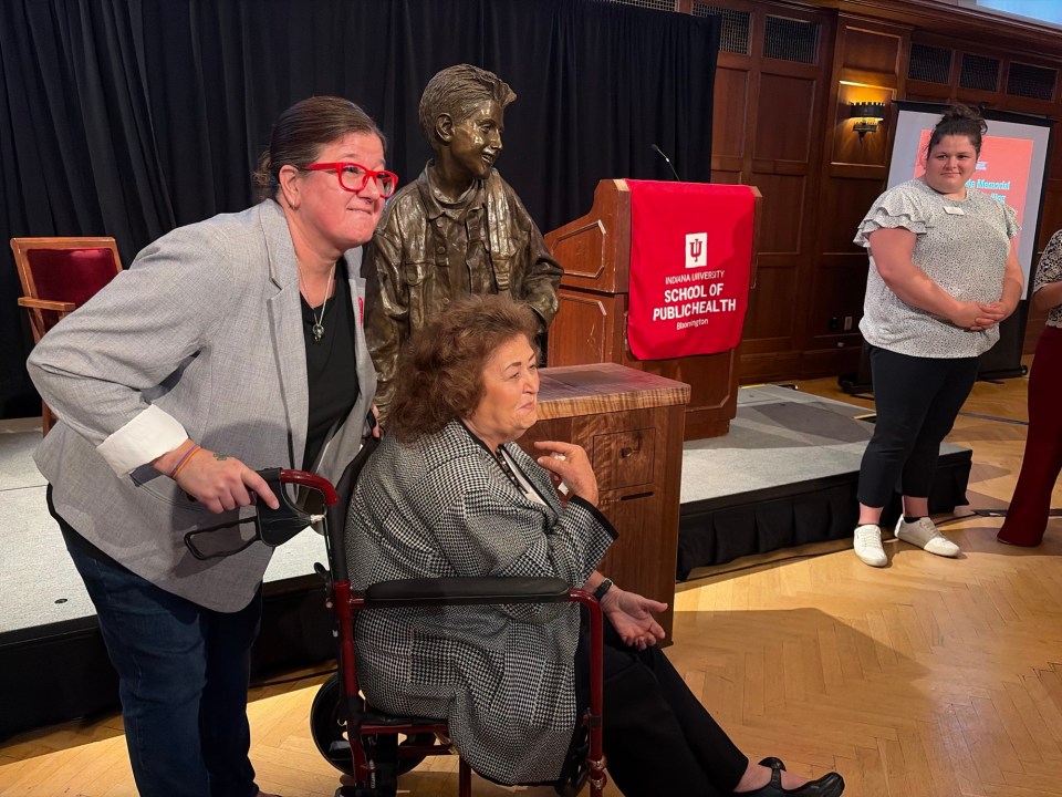 Indiana University reveals statue memorializing HIV/AIDS activist Ryan ...