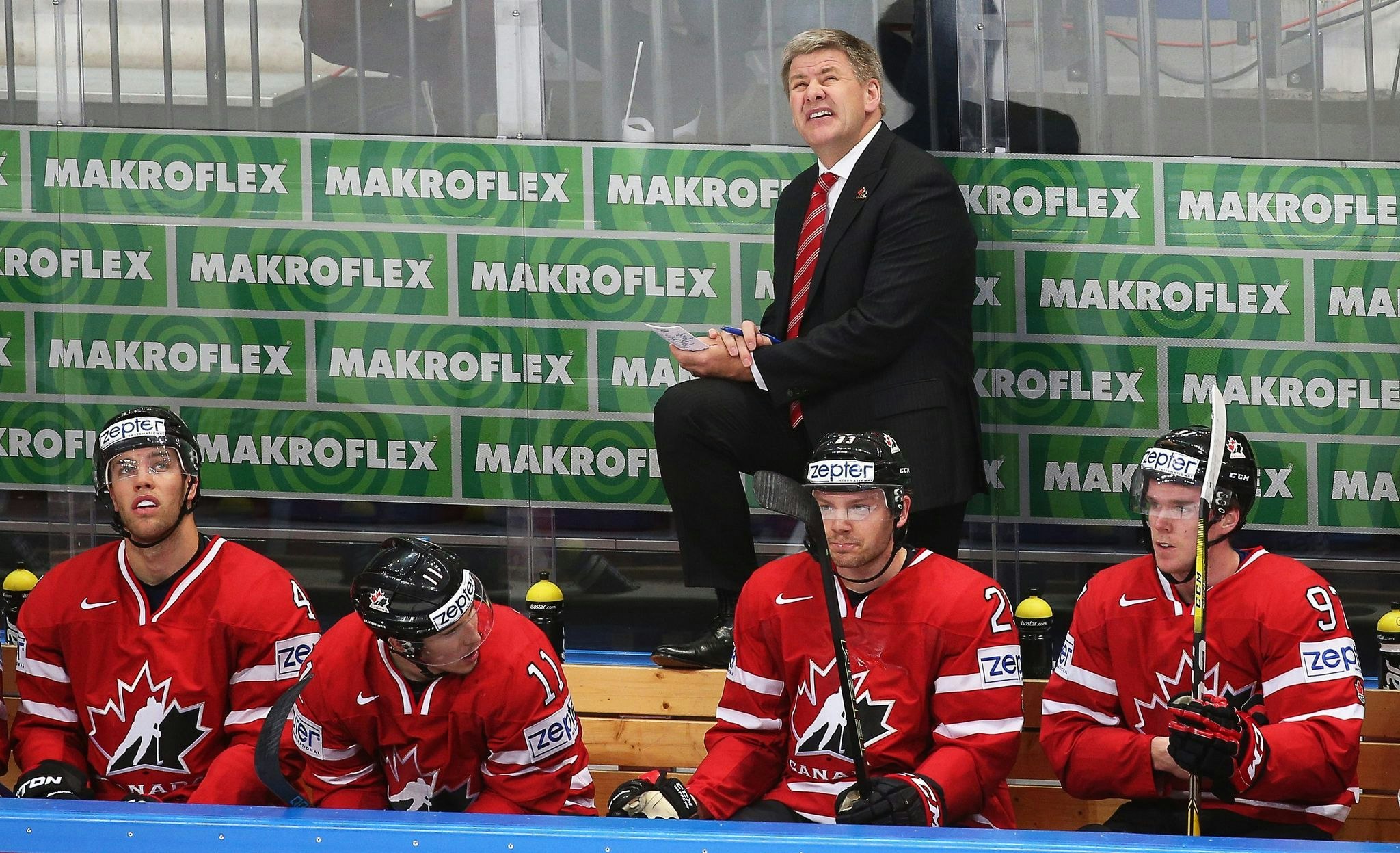 Schock für Augsburger Panther: Trainer Bill Peters leidet am Guillain ...