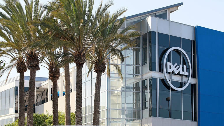 From PC maker to AI giant: How Dell rewarded patient investors with ...