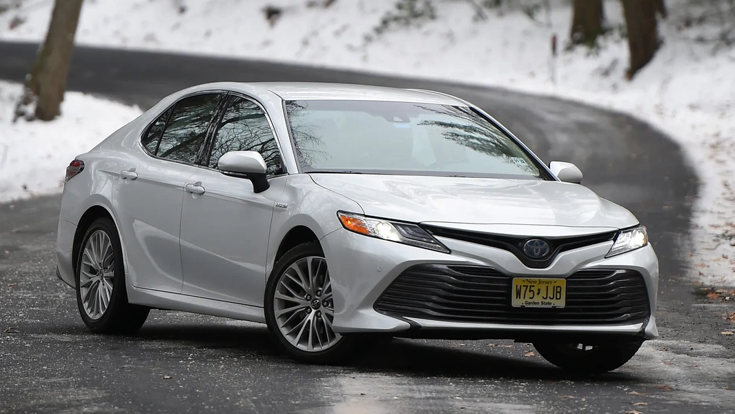 19 cars with low maintenance costs past 100K miles