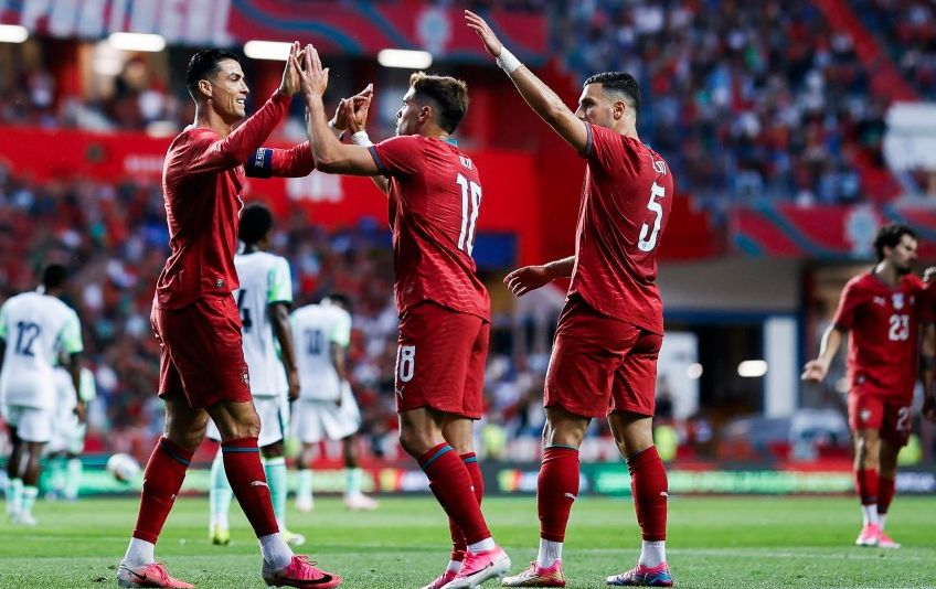 Cristiano Ronaldo Starter Hadapi Kongo, Pemain Outfield Tertua di Piala ...