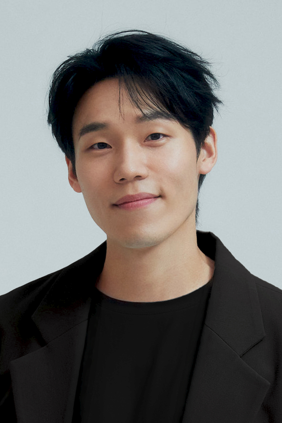 Actor Jo Han-jun signs an exclusive contract with Different Company