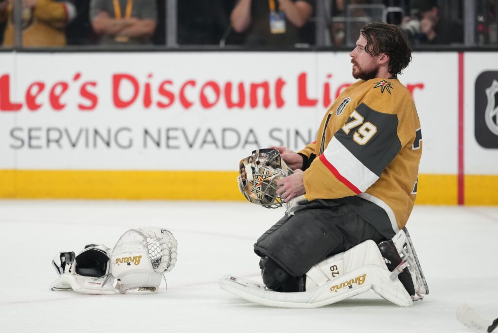 Fans question Carter Hart’s puck-handling after no trapezoid penalty ...