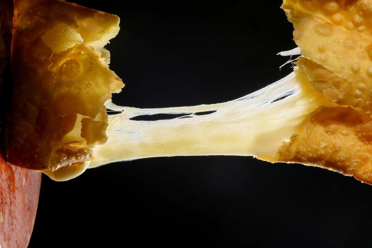 160,000 lbs. of a frozen pizza product recalled in 21 states