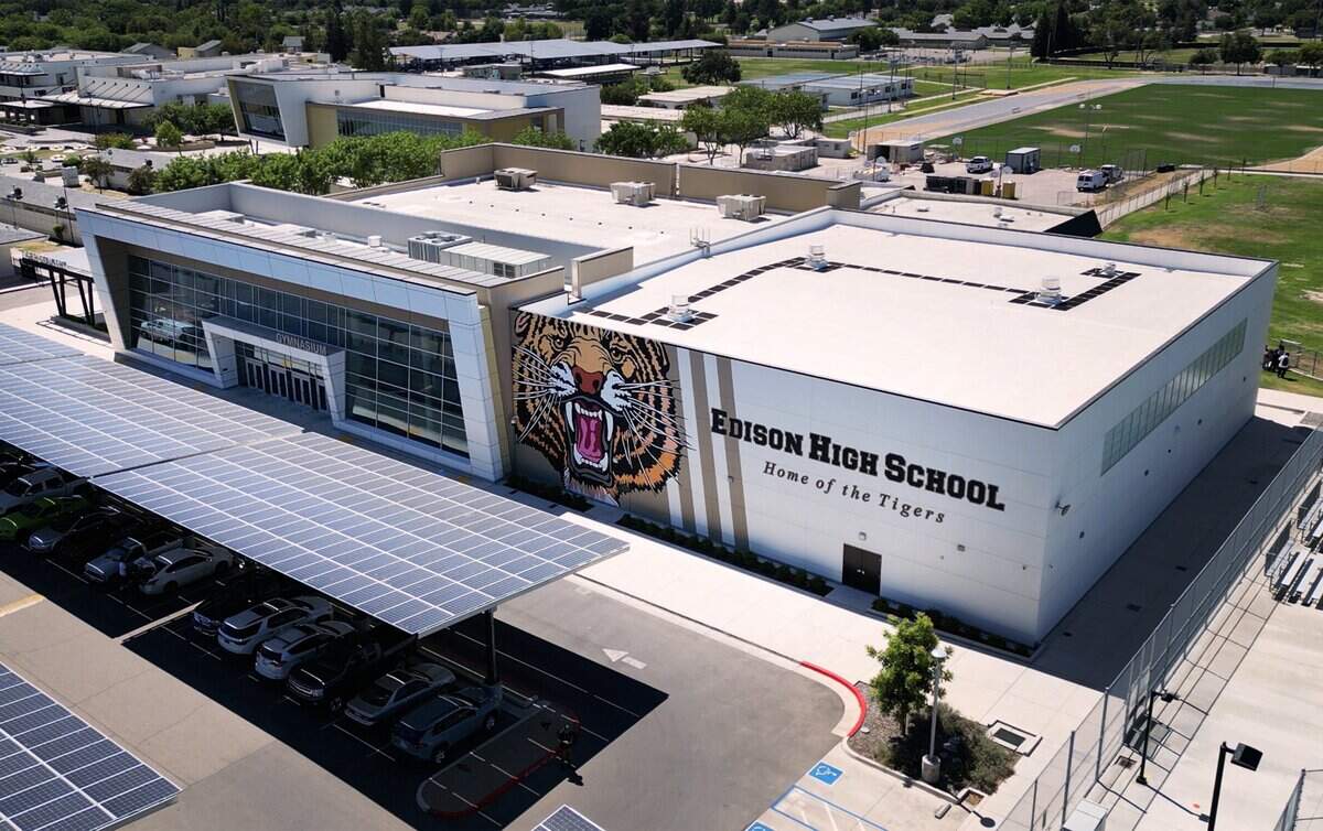 Fresno Unified names Edison High gyms after beloved coach and trustee